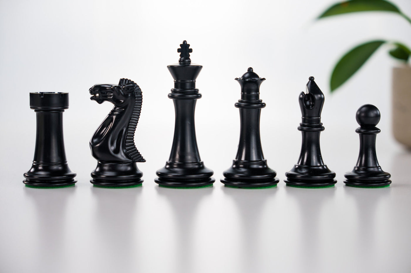 3 3/4" Executive Staunton II Chess Pieces, Black and White