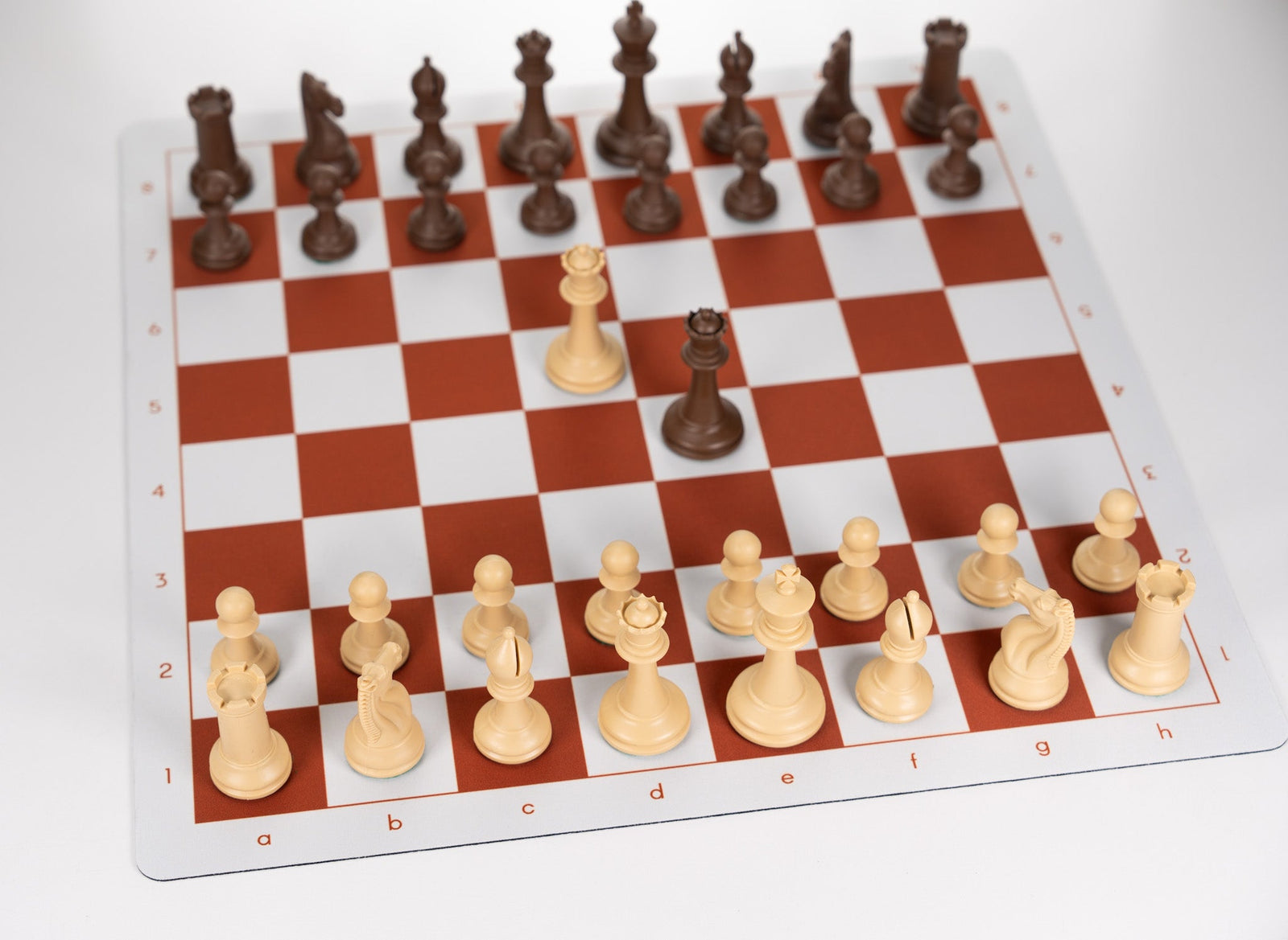 Emisario Flex Pad Chess Set