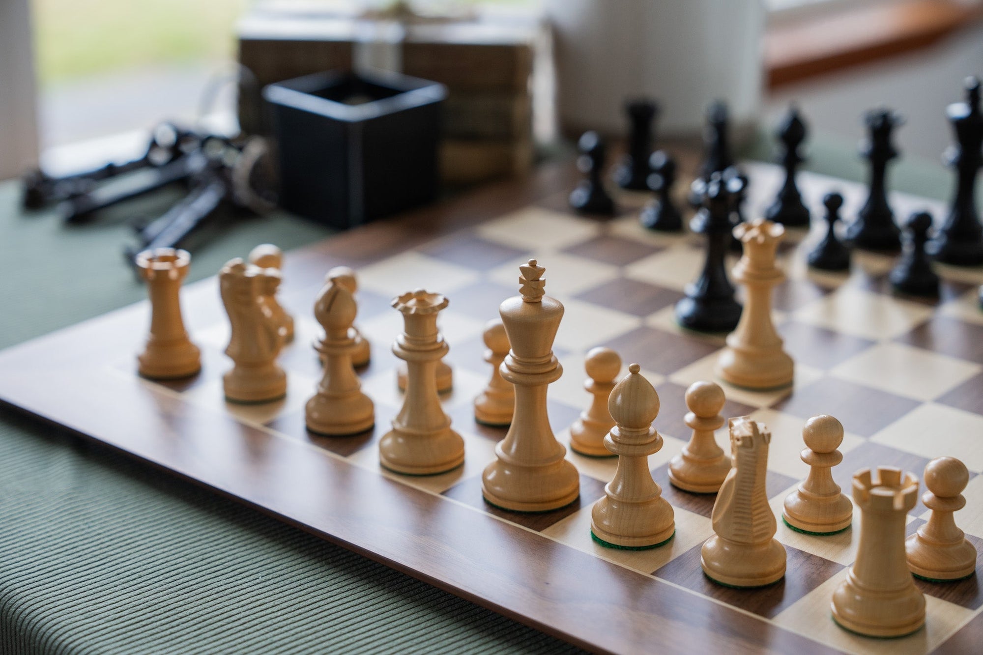 The Barcelona Grandmaster Chess Set