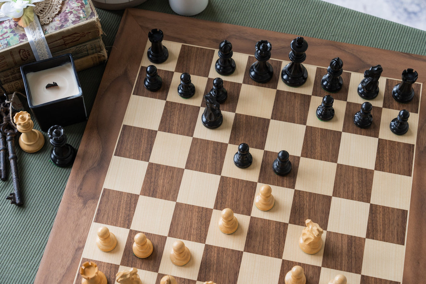 The Barcelona Grandmaster Chess Set