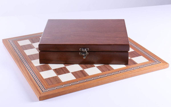 Robin Hood Chess Set with Storage – Chess House