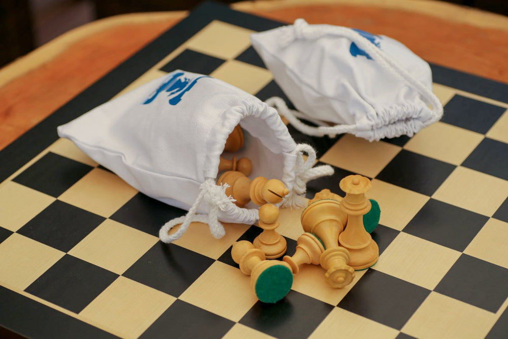The Grandmaster Chess Set Combo
